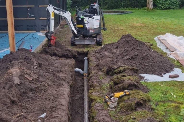 Riolering aanleggen: Wanneer, wat kost het en hoe werkt het?